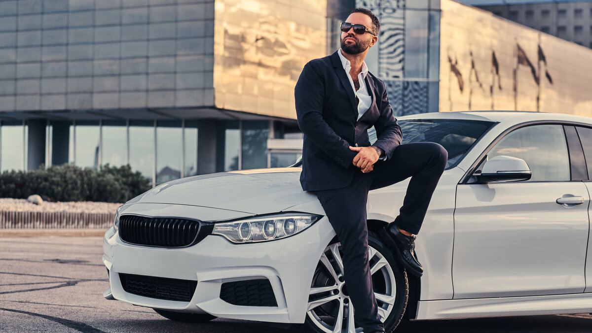 «Menschen mit teuren Autos prahlen mit Erfolg» - streetlife.ch