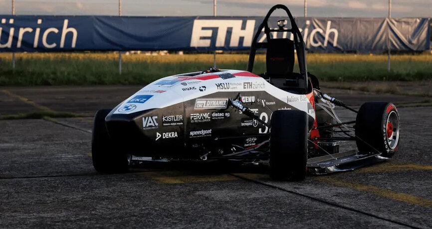 Der «Mythen» pulverisiert den 0-100 km/h-Rekord - streetlife.ch