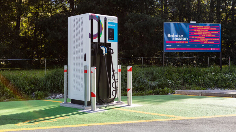 Das sind die besten Autobahnraststätten zum Laden von Elektroautos ...